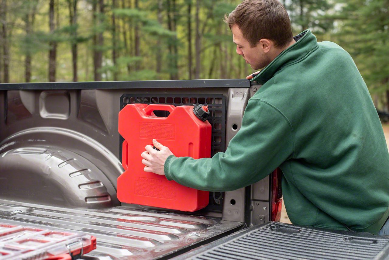 BuiltRight Industries F-350 Super Duty Bedside MOLLE Rack System ...