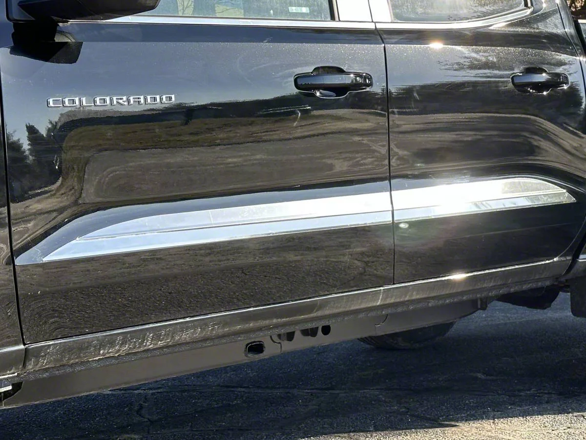 Colorado Body Side Molding Accent Trim; Stainless Steel (23-26 Colorado ...