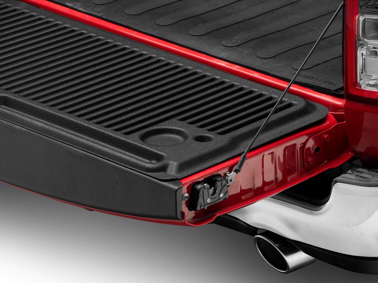 DualLiner RAM 1500 Bedliner System R136946 (19-25 RAM 1500 w/o RAM Box ...