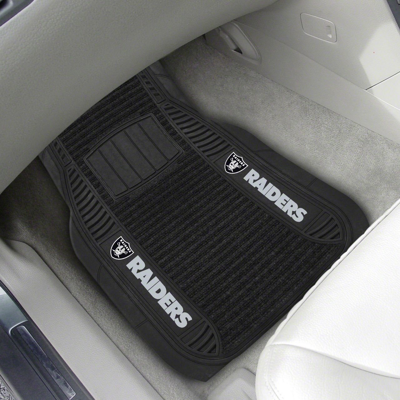 Sierra 2500 Molded Front Floor Mats with Las Vegas Raiders Logo ...