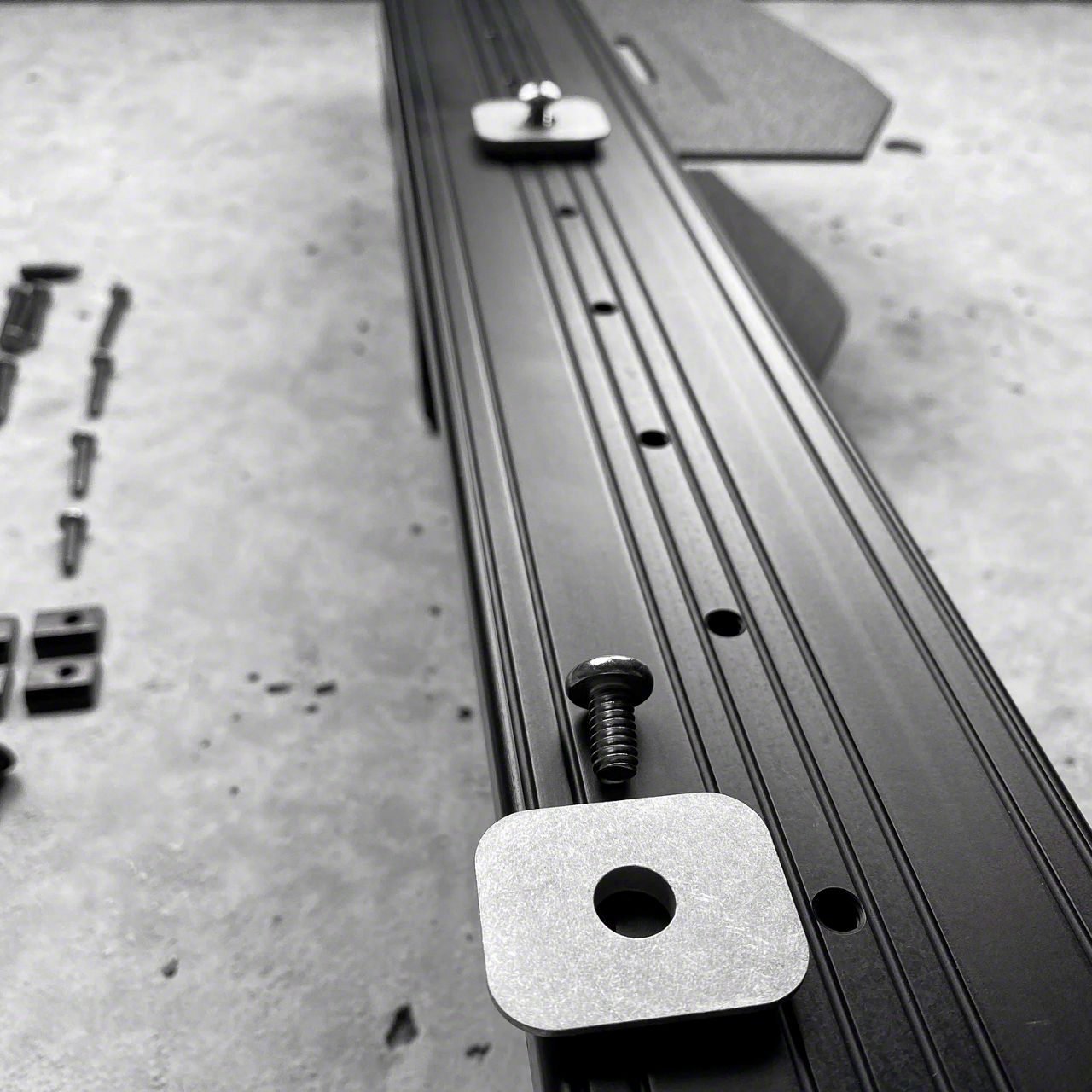 Grey Man Tactical RAM 2500 Locking Rifle Rack with Raptor Rail Buffer ...