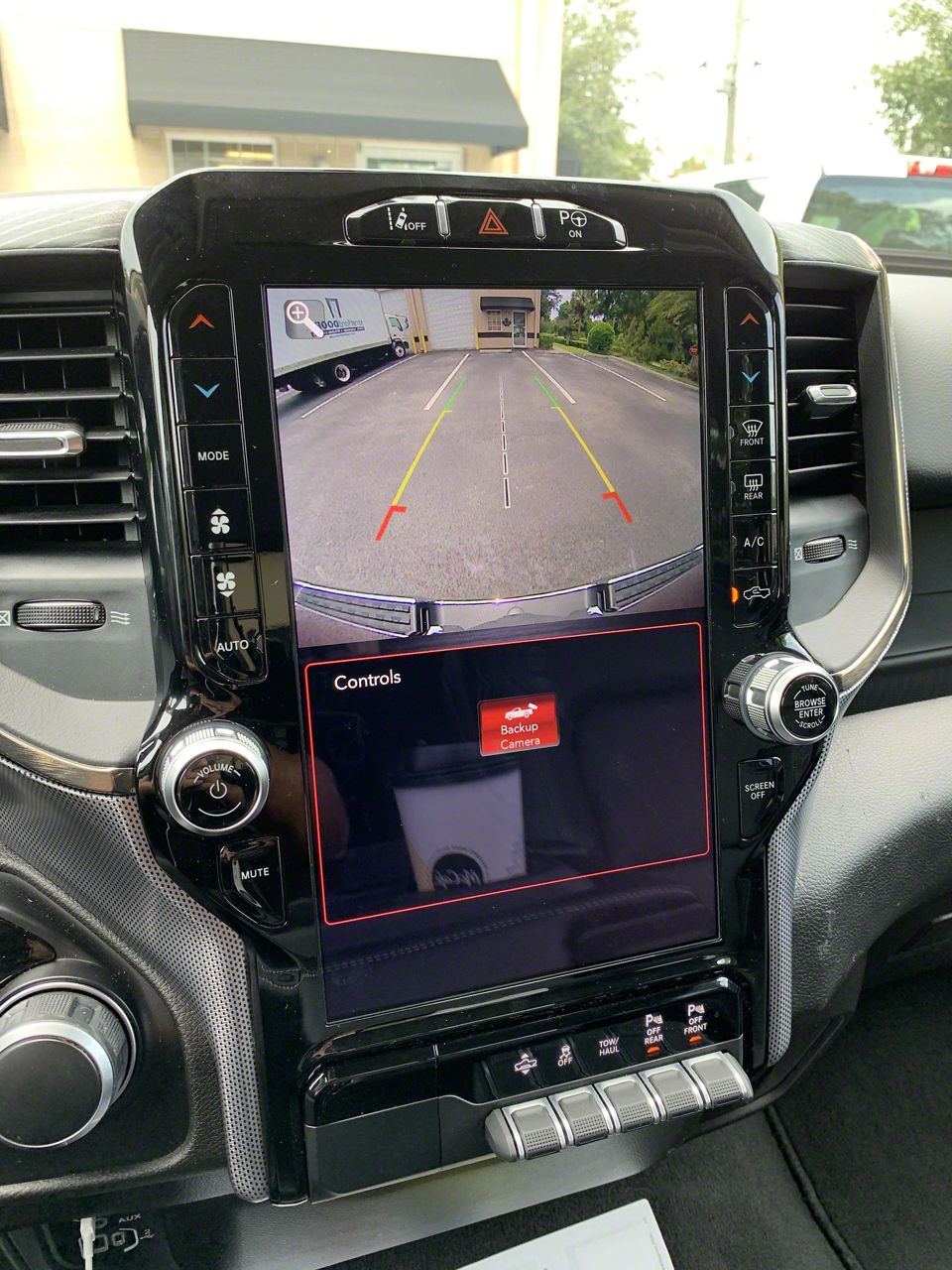 Infotainment RAM 1500 UAX Uconnect 4C NAV with 12-Inch Touchscreen with ...