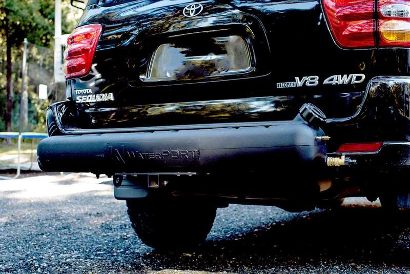 Klymit Universal AT WaterPORT 8.0 Gallon Water Tank Hitch Mount WK9013 ...