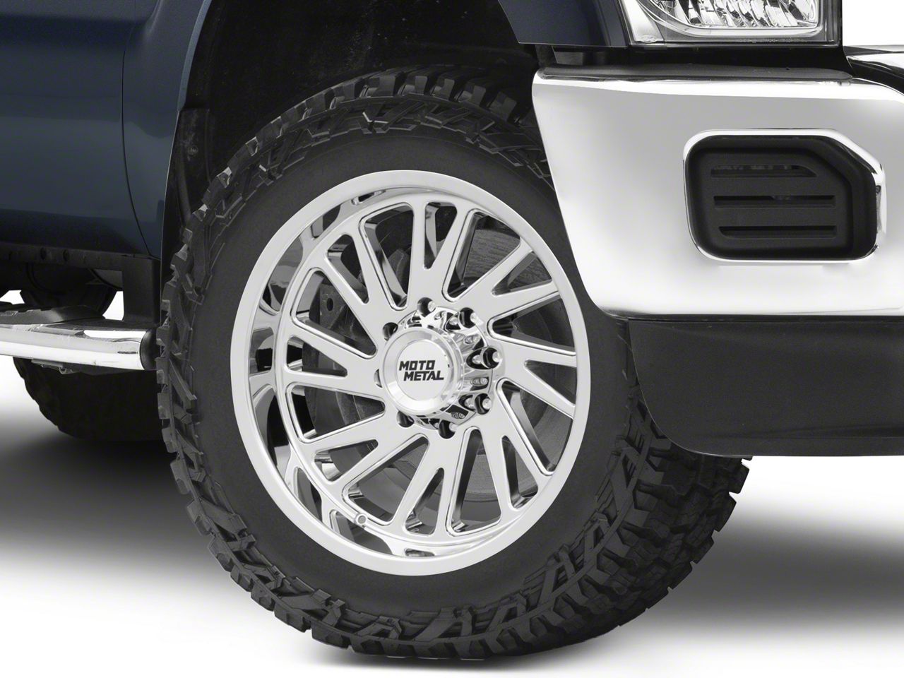 Moto Metal F-250 Super Duty Combat Chrome 8-Lug Wheel; 22x10; -18mm ...