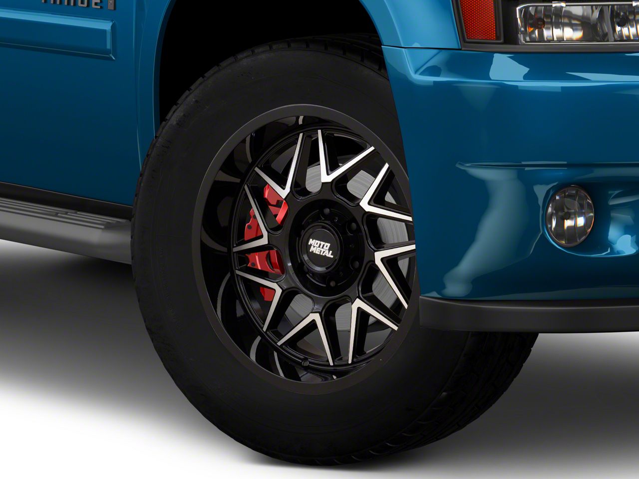 Moto Metal Silverado 1500 Turbine Gloss Black with Machined Face 6-Lug ...
