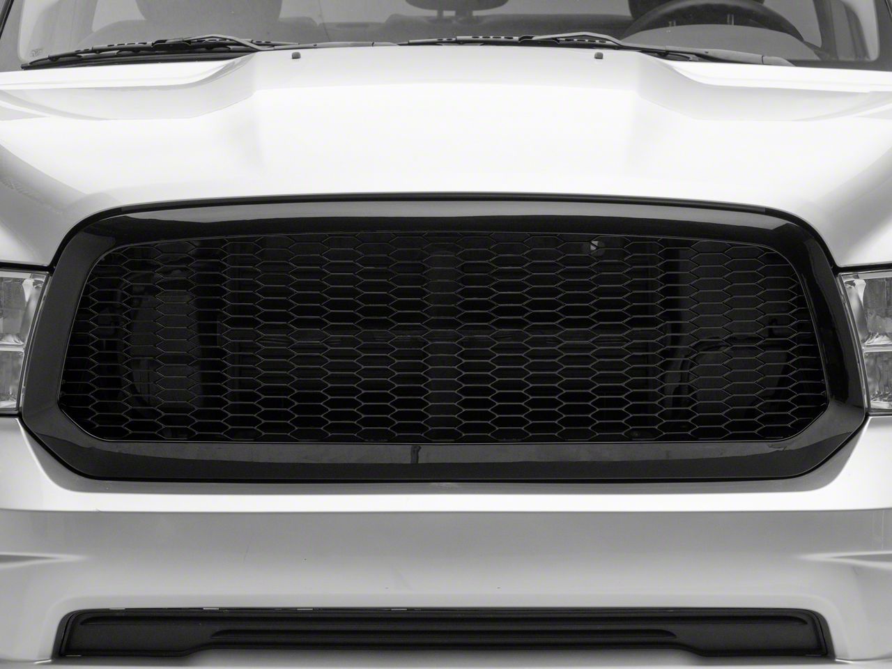 RAM 1500 Honeycomb Mesh Upper Replacement Grille; Gloss Black (13-18 ...
