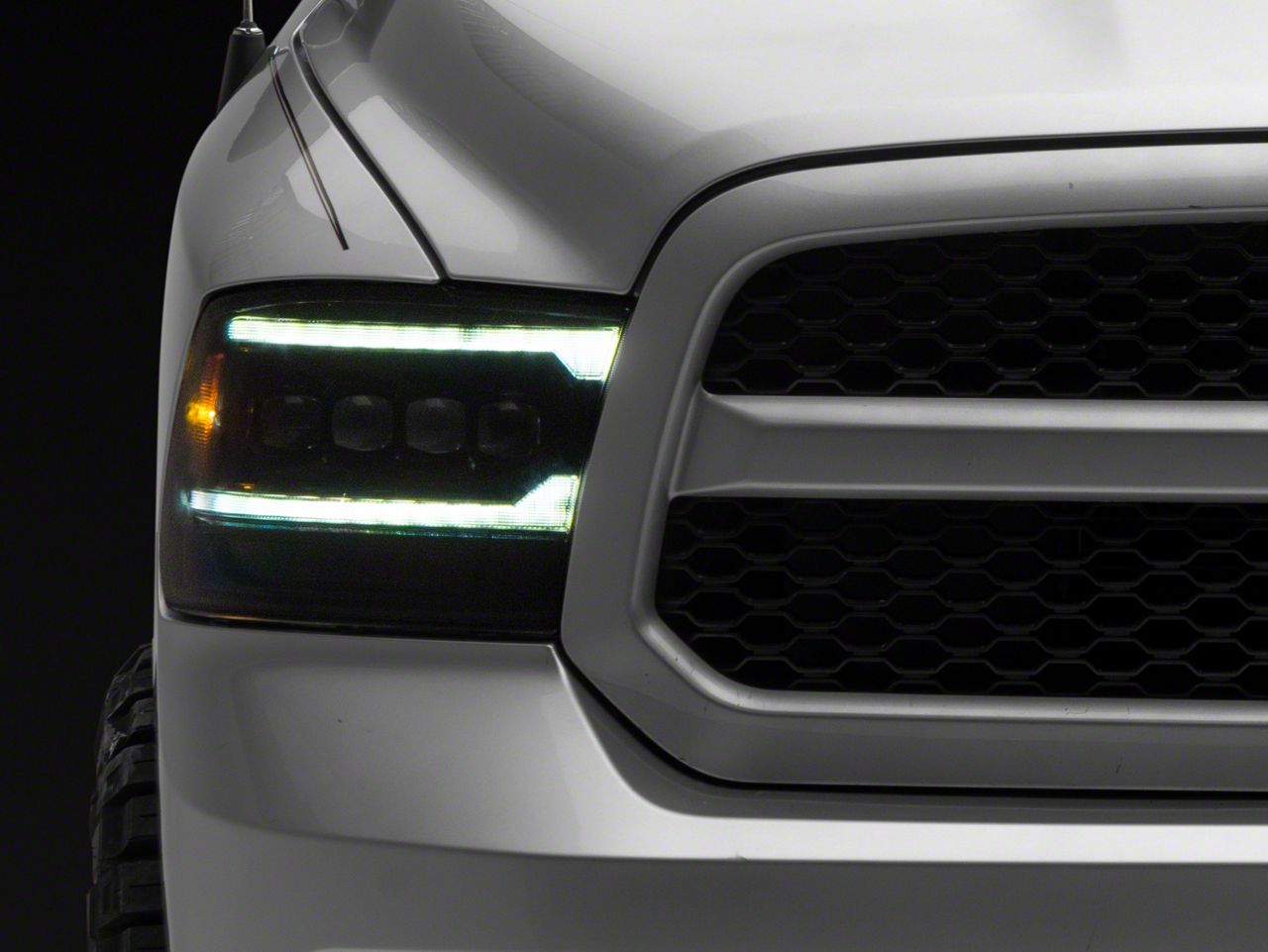 AlphaRex RAM 1500 NOVA-Series 5th Gen 2500 G2 Style LED Projector ...