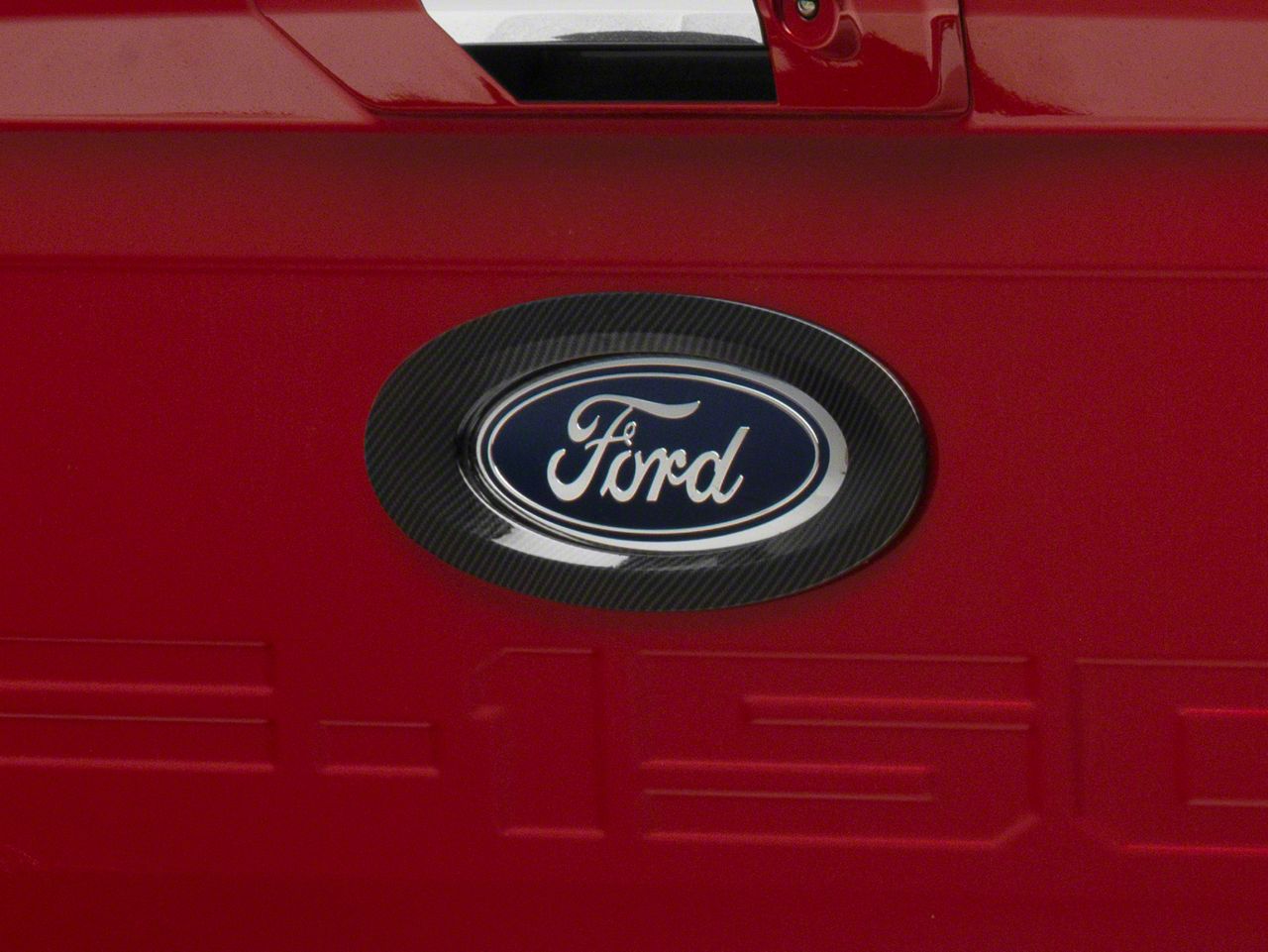 RedRock F-150 Tailgate Emblem Trim; Carbon Fiber T569031 (21-25 F-150 ...