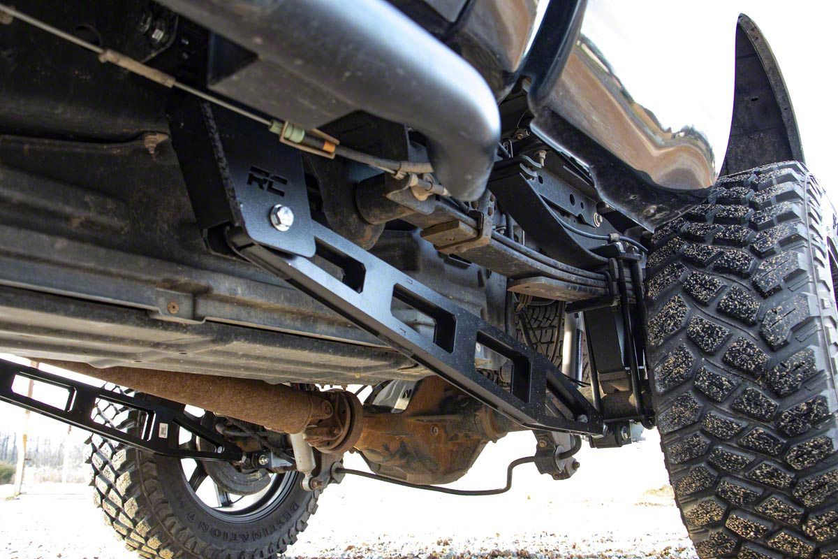 Rough Country Suspension F-250 Super Duty Traction Bar Kit with 4.50 to ...