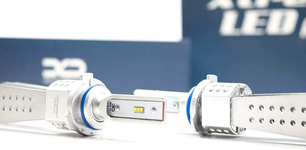 XenonDepot F-250 Super Duty Xtreme Pro LED Bulbs; 9005/HB3 XD.LED010 ...